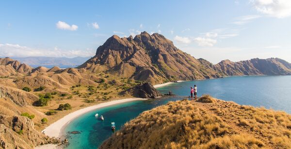Unique Things to do in Labuan Bajo (Komodo) in 2023 - Seek Sophie