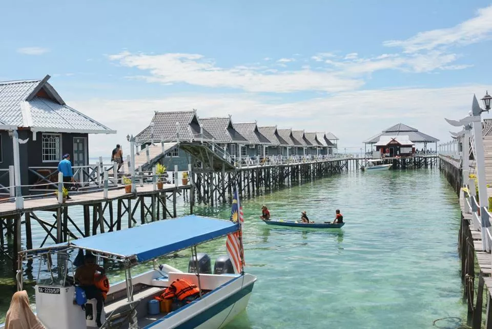 1 Best Snorkelling in Semporna in 2024 - Seek Sophie