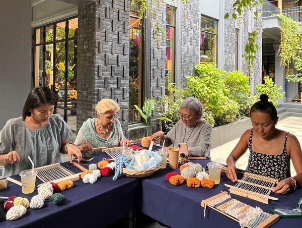 1 Best Art Jam & Painting Classes in Thailand in 2026 | Seek Sophie