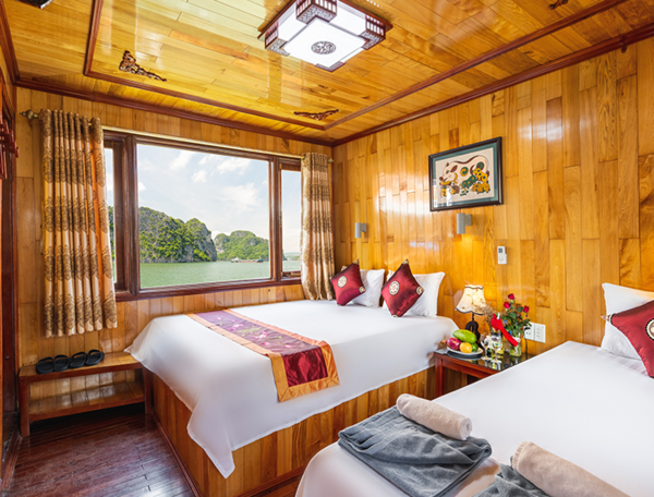 2D1N Private Wooden Cruise from Cat Ba to Lan Ha Bay | Seek Sophie