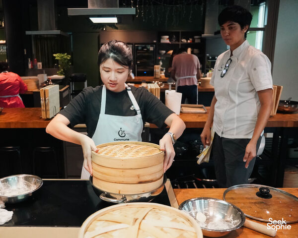 Make Chinese Dim Sum with Shanghai-trained Chef | Seek Sophie